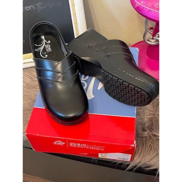 Abeo | Shoes | Womens Abeo Bio System Clogs | Poshmark